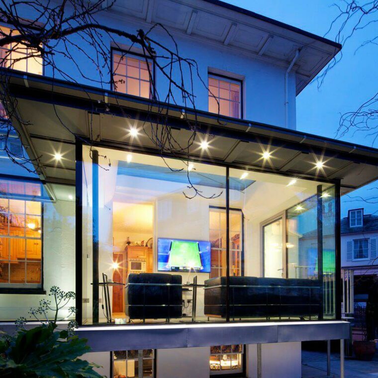 Frameless Glass Wall System & Exquisite Facades | GlasSpace